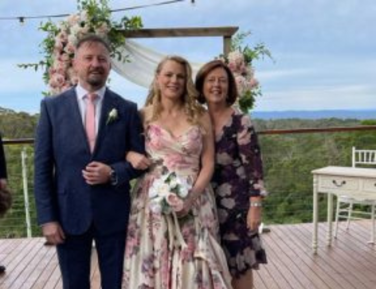 Hawkesbury Wedding Celebrant | A Timeless Love
